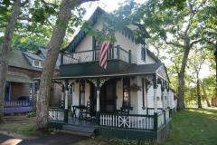 The Wesleyan Grove gingerbread cottages on Martha’s Vineyard | Small ...