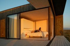 Casa B8, a modern beach house in Chile | 56.02 | Small House Bliss