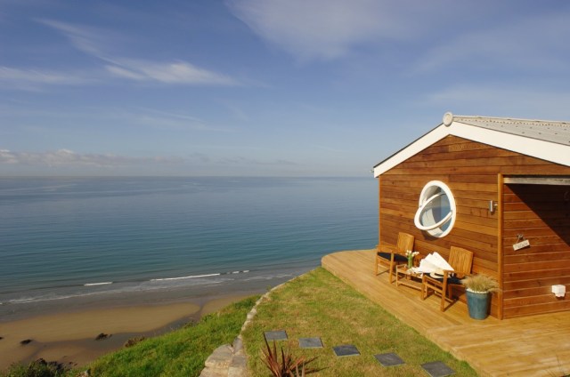 The Edge, an idyllic beach cottage in Cornwall | Small House Bliss
