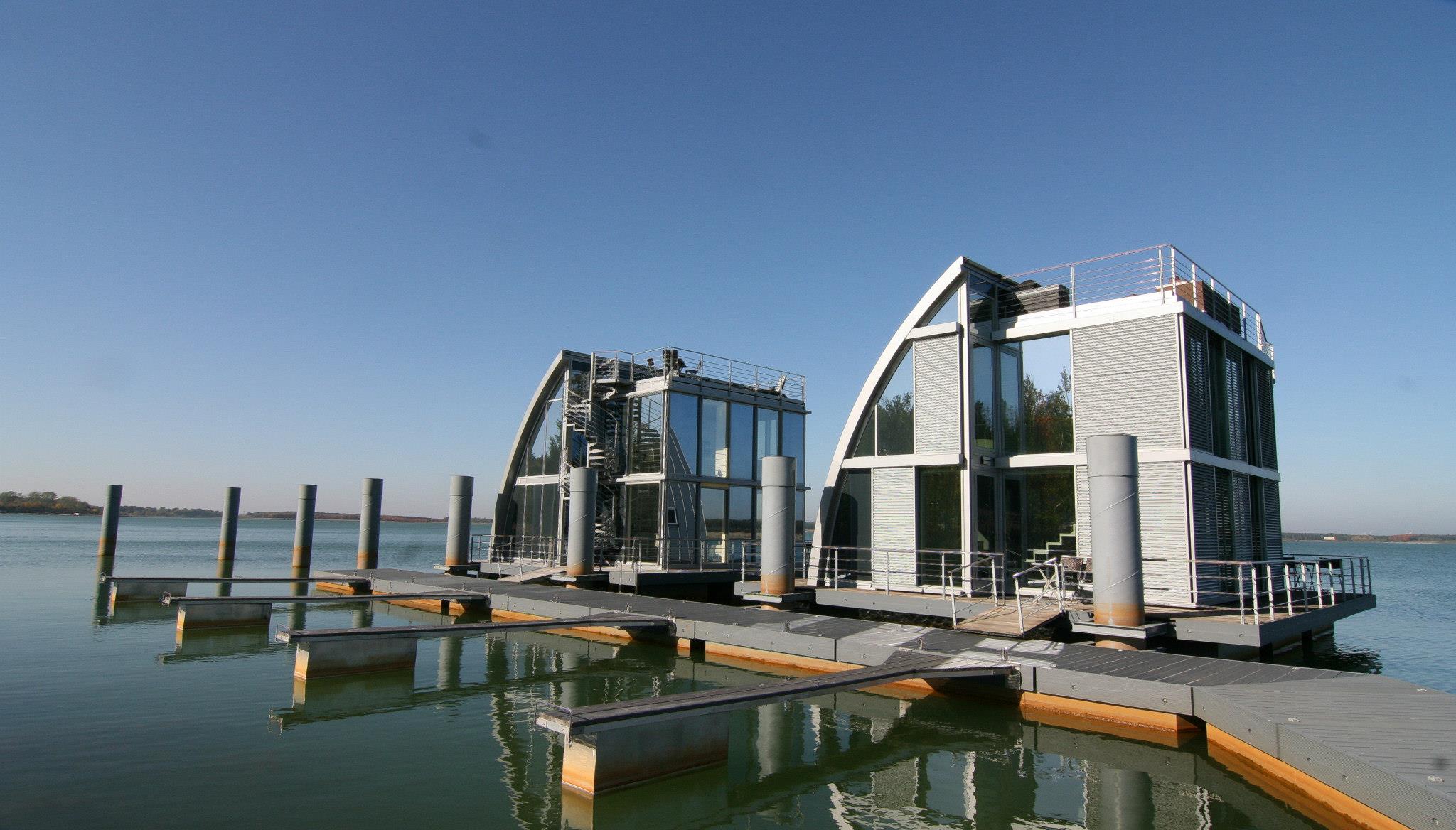 Gallery: A striking contemporary home on the water | Steeltec37 | Small ...