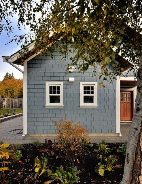 The Arbutus laneway house | Smallworks | Small House Bliss