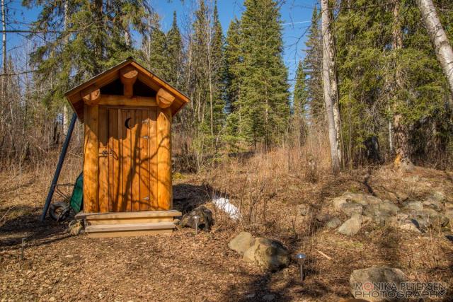 A post and beam cabin in the B.C. woods | Small House Bliss