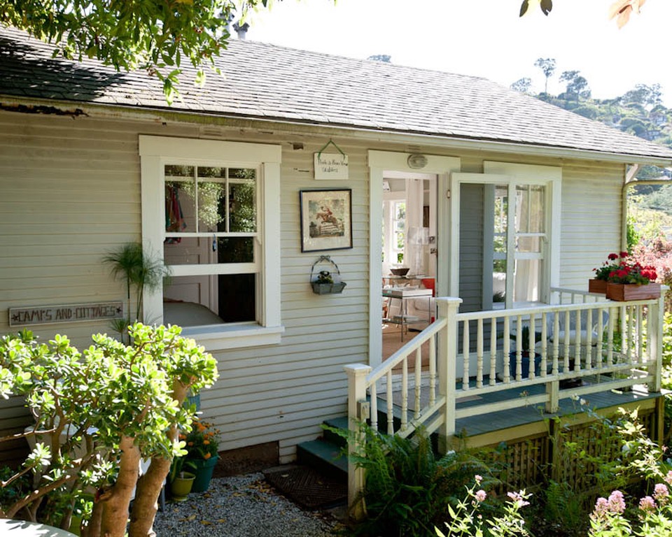 Beth’s tiny California cottage | Small House Bliss