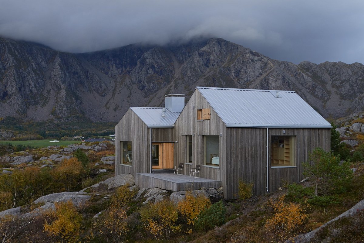 A cottage in Norway modeled on traditional boatsheds | Kolman Boye ...