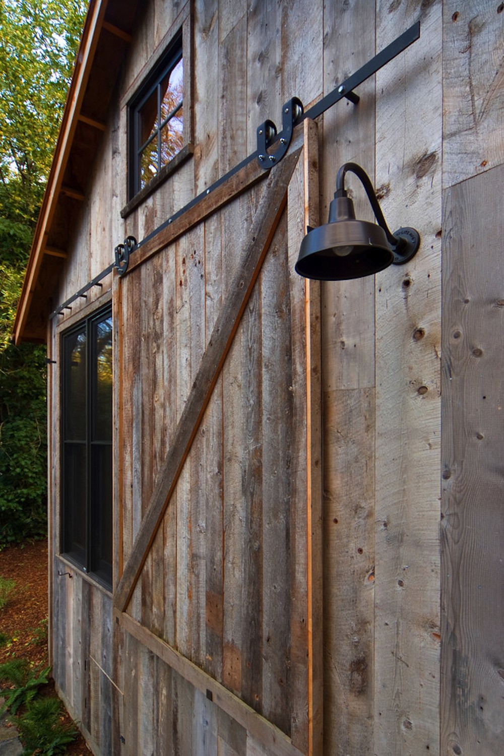 A handcrafted rustic guest cabin | Dotter & Solfjeld | Small House Bliss