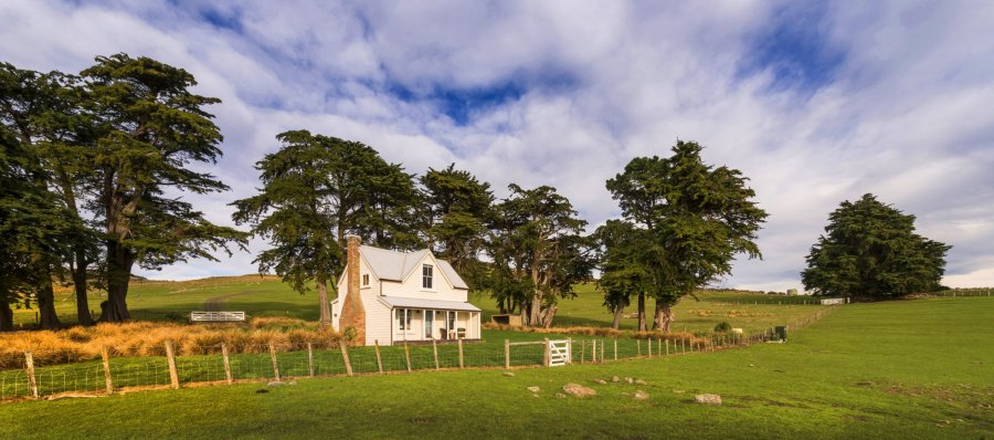 The Shepherd’s Cottage at Annandale farm | Small House Bliss