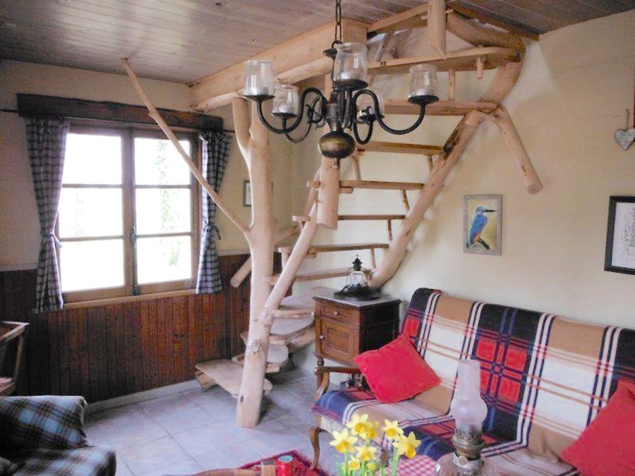 The rustic off-grid Woodsman’s Cabin | Small House Bliss