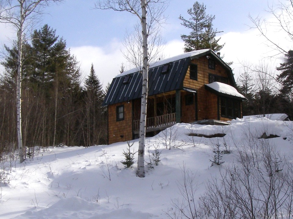 Gallery: Vermont mountain cabin | Young Ideas | Small House Bliss
