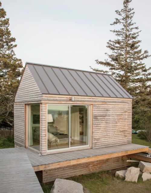 A tiny cabin compound in an old quarry | GO Logic | Small House Bliss