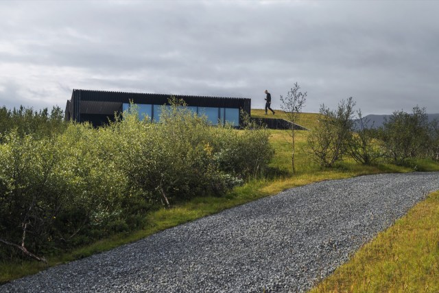 Gallery: Modern Icelandic turf houses | PK Arkitektar | Small House Bliss