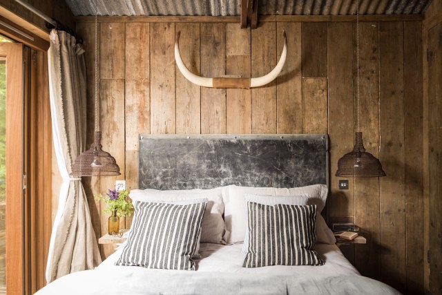 The rustic and romantic Firefly cabin | Small House Bliss