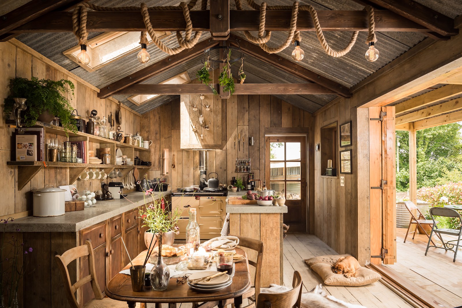 Gallery: The rustic and romantic Firefly cabin | Small House Bliss